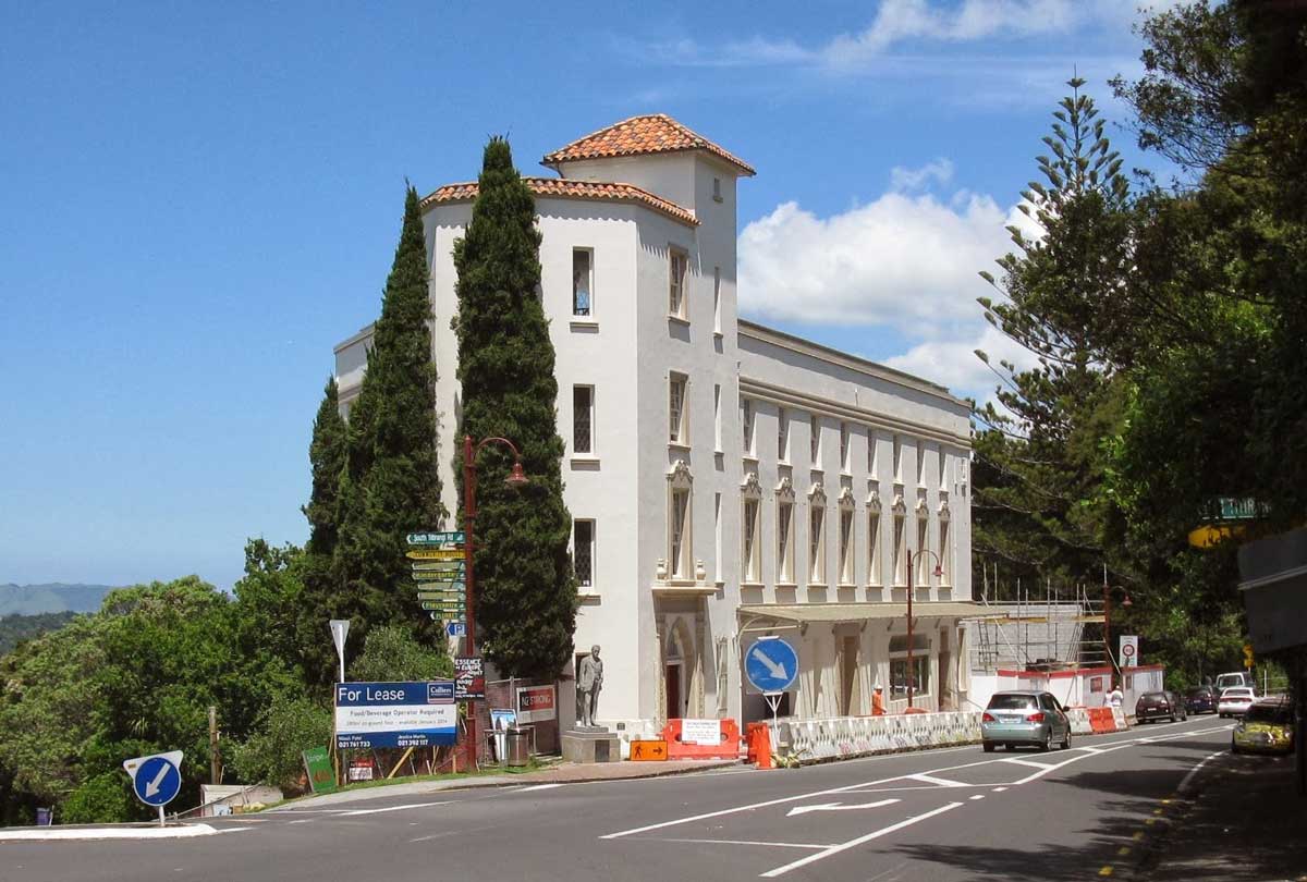 Titirangi, West Auckland | Discover the West Auckland Suburb of Titirangi